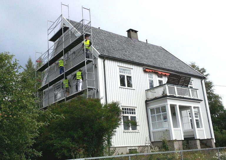 Male maling hus Malerarbeid malere utvendig pris Bærum Oslo